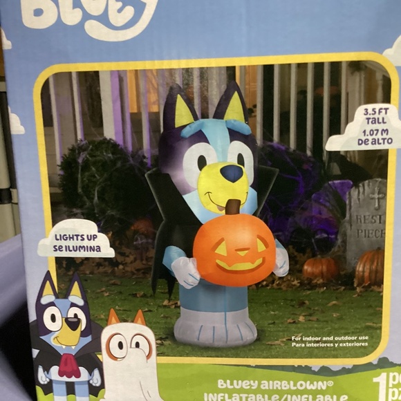 Gemmy | Holiday | 223 Bluey Vampire Airblown Halloween Inflatable | Poshmark